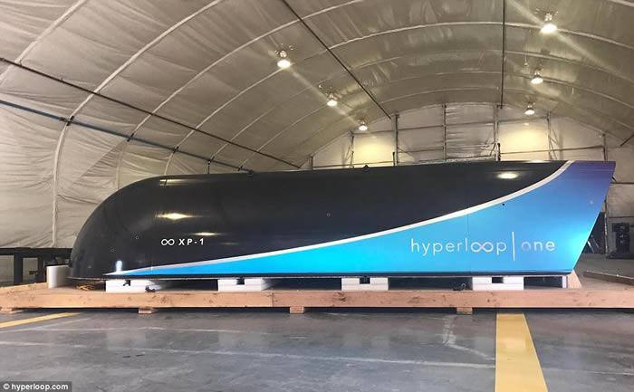 真空管道变“天空” 美国Hyperloop One的“超回路列车”（Hyperloop）测试成功 - 神秘的地球 科学|自然|地理|探索
